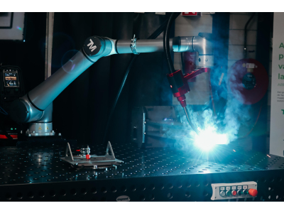 Automatic Programming for Efficient Welding with a Cobot | Techman ...
